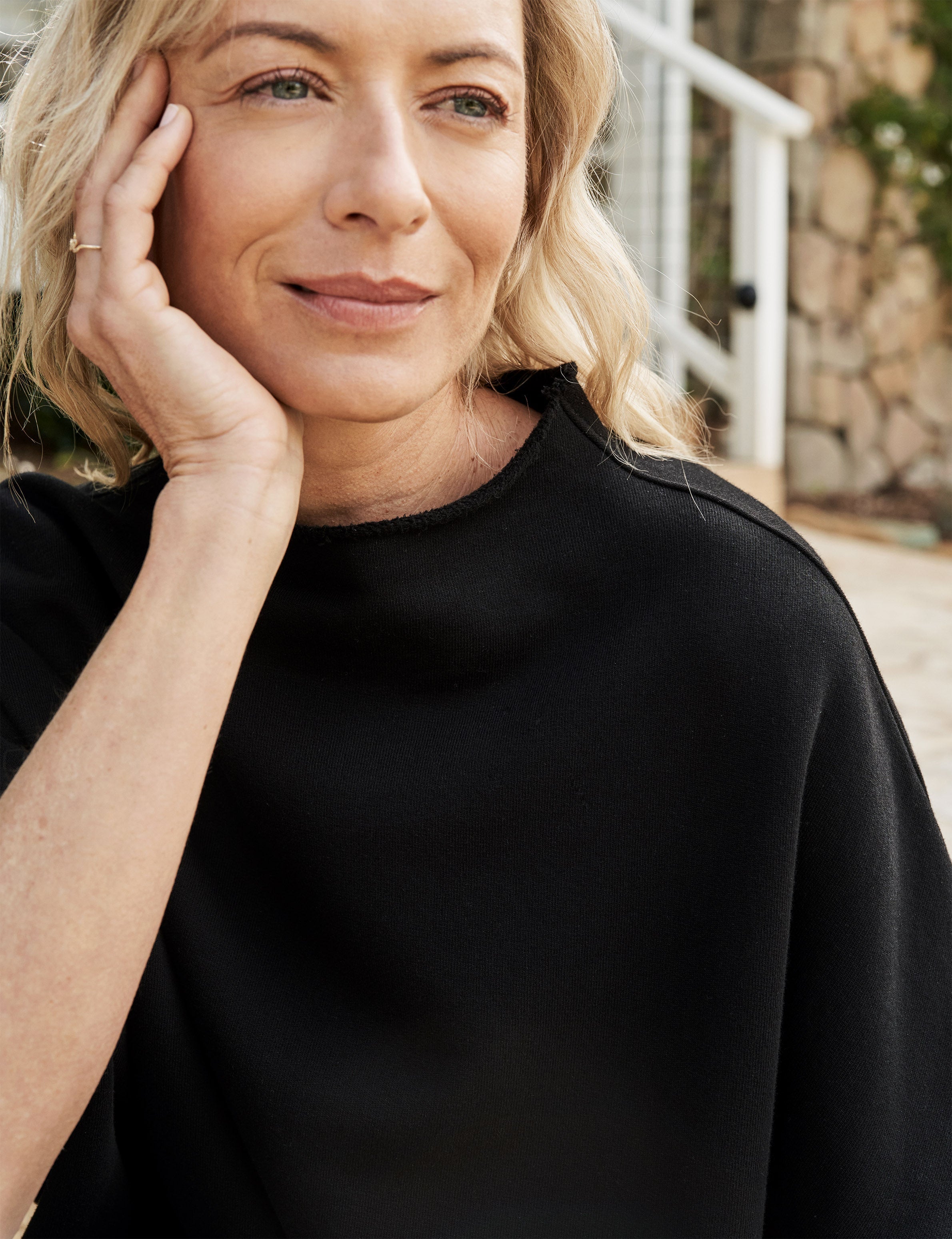 Audrey Funnel Neck Black Capelet – ReLoved by Frank & Eileen